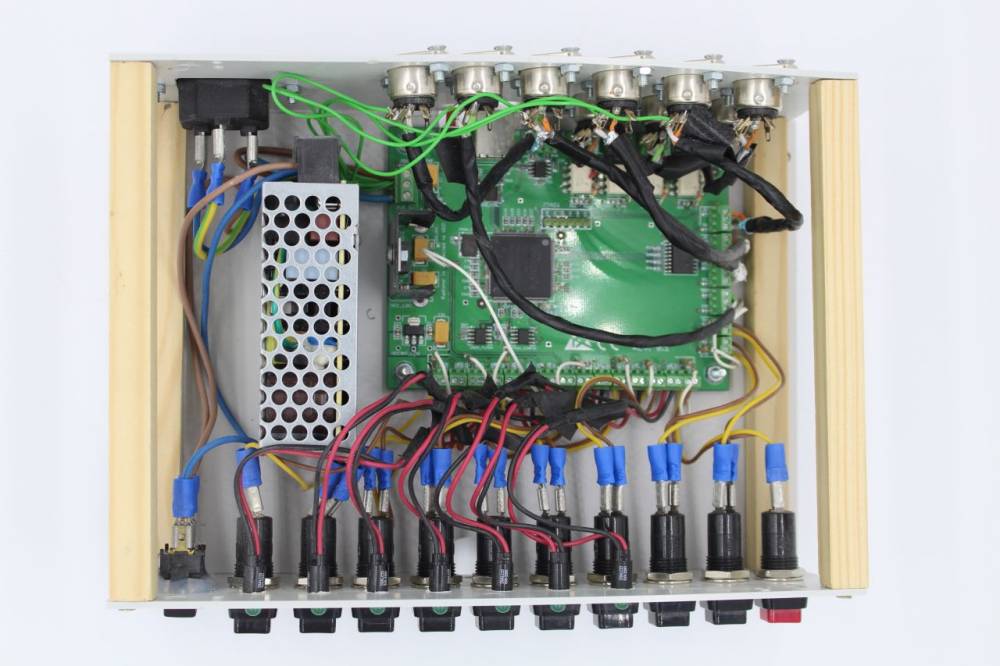 Virtual organ console unit: how to let your MIDI devices play as an ...